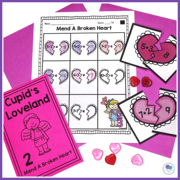 17 Cute And Easy Valentine's Day Bulletin Board Ideas - Firstieland ...